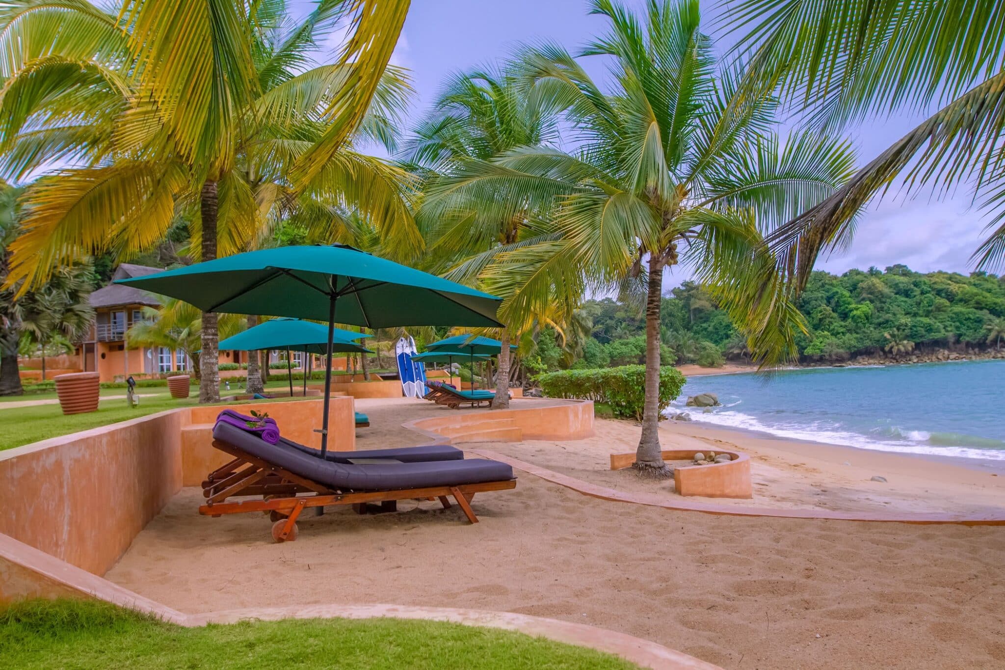 Lou Moon Resort (Axim) - Contact Info & More | Gold Coast XP